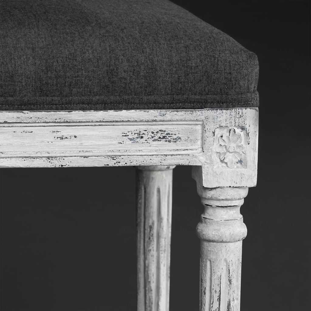 Banca Silvanuz en acabado Gris Guerrero – Casa-Armida-Store